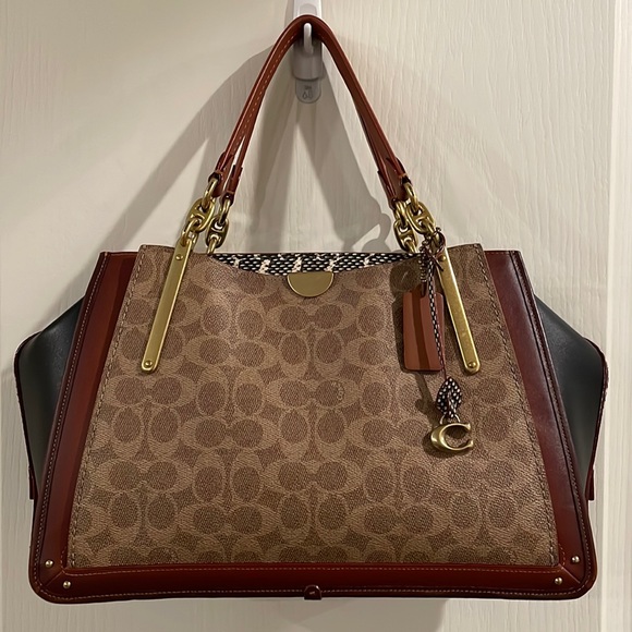Coach | Bags | Coach Dreamer 36 In Signature Canvas With Snakeskin ...